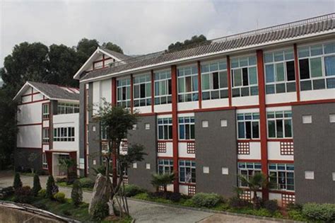 贵州省科技汽车学校网站网址贵州职校资讯招生报考网