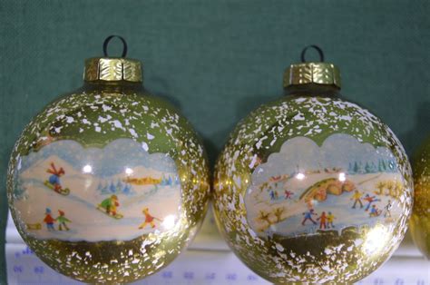 Купить Елочная игрушка Шар Зимние забавы Комплект 4 штуки Стекло ГДР Германия в интернет