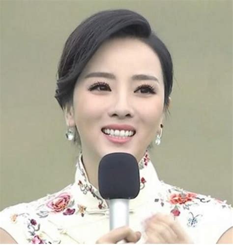 央視10大美女主持人排名，個個美若天仙，氣質非凡 每日頭條