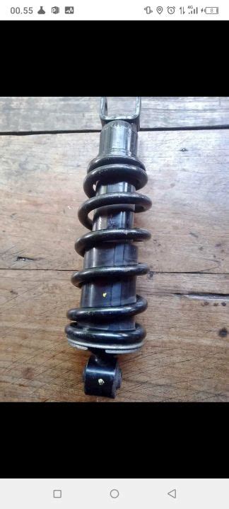 Monoshock Shockbreaker Belakang Untuk Yamaha Vixion Atau R 15 Barang