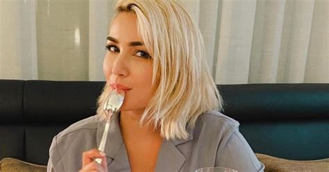 Day Fianc Stephanie Matto Now Star Talks Selling Boob Sweat And More Exclusive