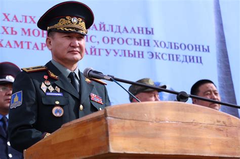 Монгол Улсын Батлан хамгаалах яам ᠮᠣᠩᠭᠣᠯ ᠤᠯᠤᠰ ᠤᠨ ᠪᠠᠲᠤᠯᠠᠨ ᠬᠠᠮᠠᠭᠠᠯᠠᠬᠤ ᠶᠠᠮᠤ Facebook