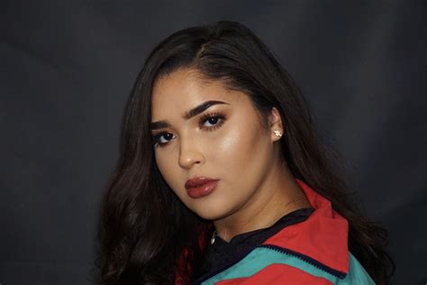 Glowy Full Coverage Foundation