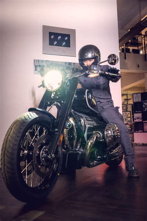 Bmw R18 Ariel Noah Jadi Pemilik Pertama Di Indonesia