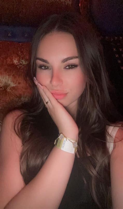 Lauren Alexis Rsidegirlies
