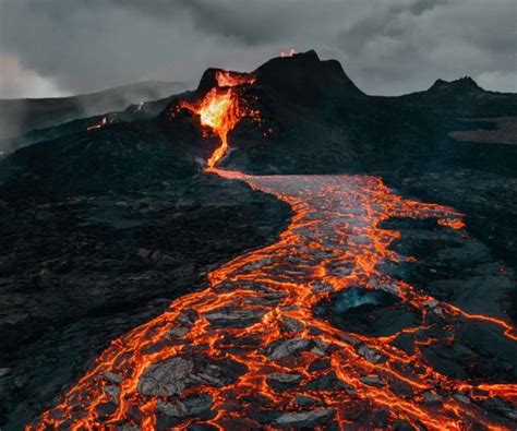 Notícias Vulcão na Islândia volta a entrar em erupção Portal do Zacarias A verdade da