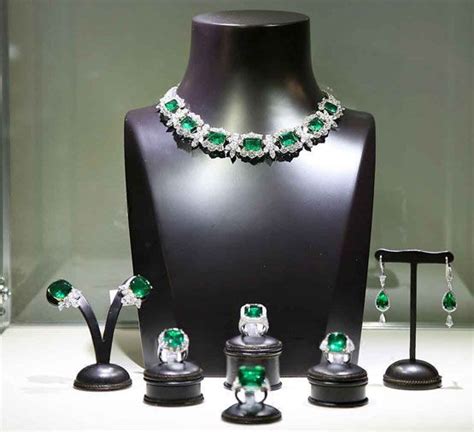 Royal Jewelry High Jewelry Diamond Jewelry Diamond Necklace
