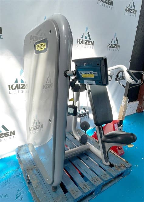 Technogym Element Line Shoulder Press Gym Equipment Ireland Kaizen Leisure