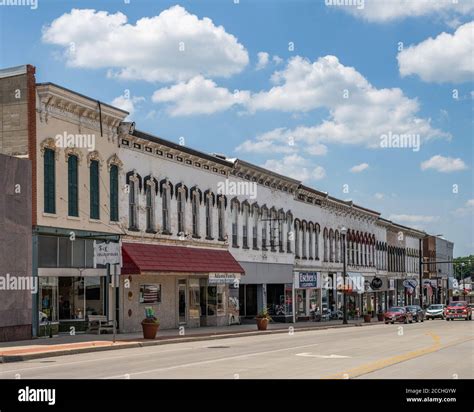 Main Street Iowa Hi Res Stock Photography And Images Alamy