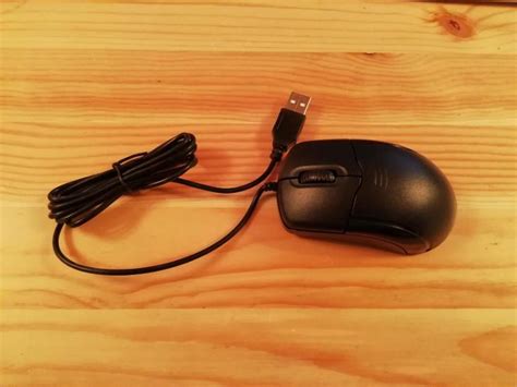 NovÁ Velmi Malá Usb Myš K Notebooku 1 5m Kabel Aukro