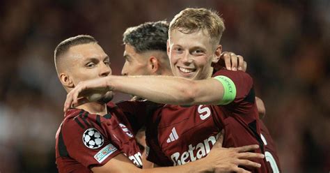 Glosa od plotny Máme v Česku kreativní hráče A mohla bych je vidět Football Club