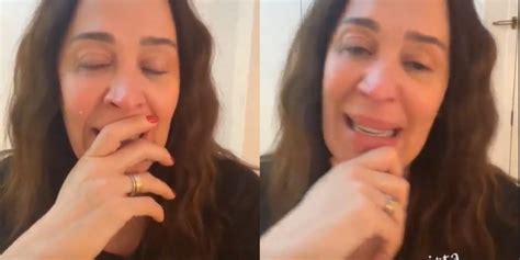 Claudia Raia surge emocionada em vídeo