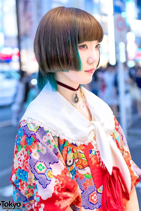 Kimono Coat W Angelic Pretty Under Dye Bob Hair And Yosuke Creepers In