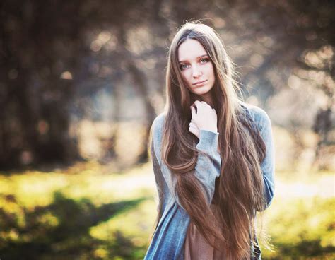 Красивые шатенки с длинными волосами 65 фото