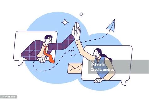 동료들은 온라인으로 원격으로 작업하고 서로 하이파이브를 합니다 하이 파이브에 대한 스톡 벡터 아트 및 기타 이미지 하이