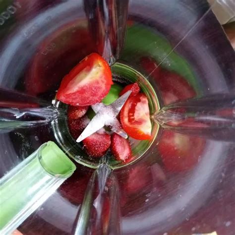Resep Smoothies Tomat Stroberi Smoothiessobatyummy Sederhana Rumahan