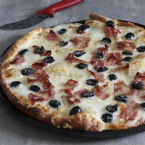 White Pizza Recipepizza Bianca An Italian In My Kitchen