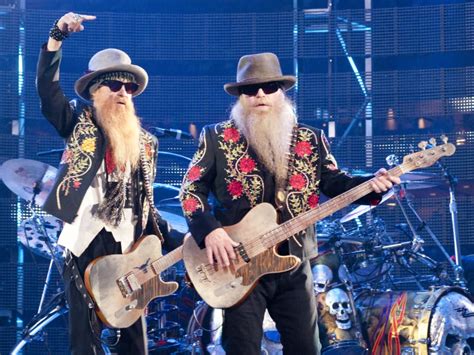Furry Guitars And Special Guests Make For A Memorable Zz Top Show