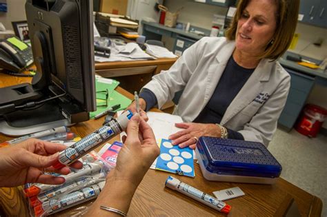 Mylan To Offer A Generic Epipen At Half The Price