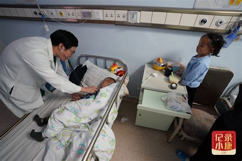 西藏先心病患儿今天在京手术
