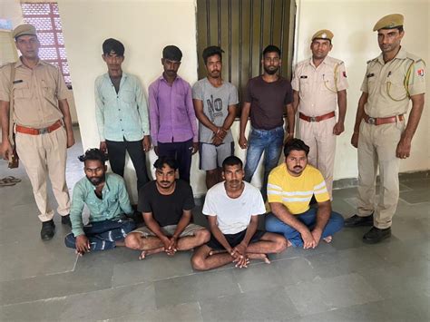The Accused Were Trying To Carry Out The Theft In The Area बावरिया