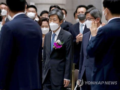 퇴임식 참석하는 김재형 대법관 연합뉴스