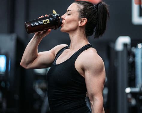 Pin On Femalebodybuilding