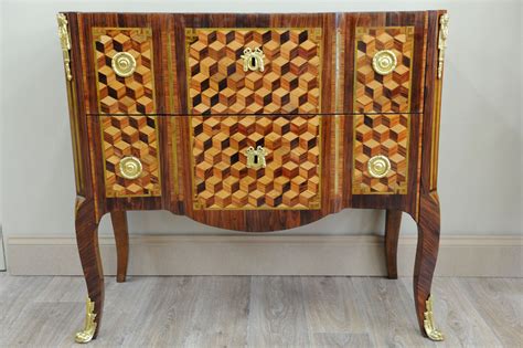 COMMODE TRANSITION EN MARQUETERIE Laurent Fenneteau