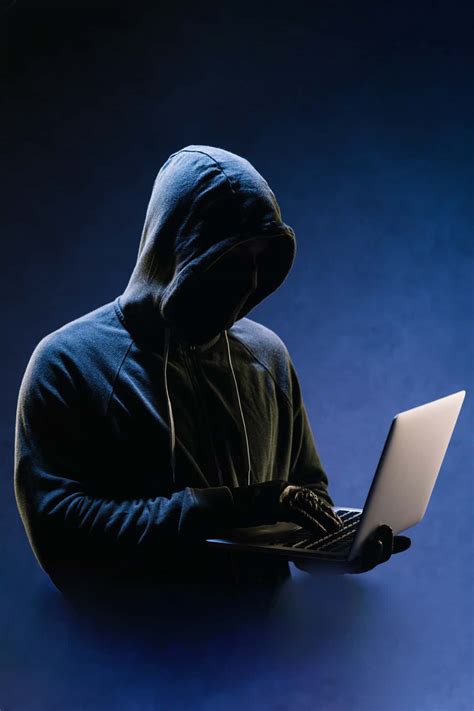 [200 ] Hacker Backgrounds