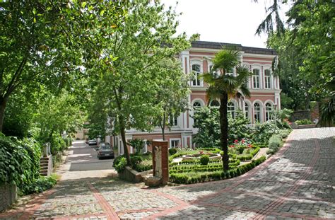 den Bugüne Yıldız Teknik Üniversitesi YTÜ Kampüs
