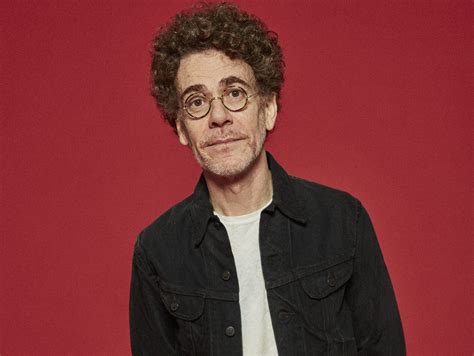 Nando Reis lança Uma primeira parte de seu álbum triplo