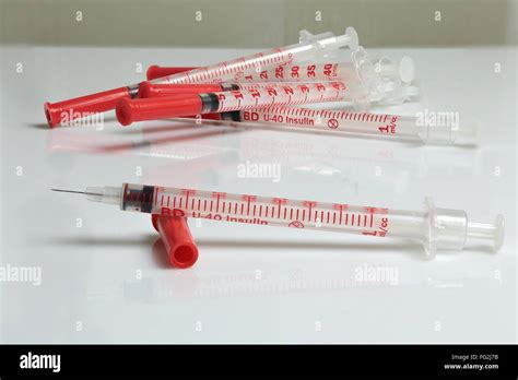 Insulin Syringes Hi Res Stock Photography And Images Alamy
