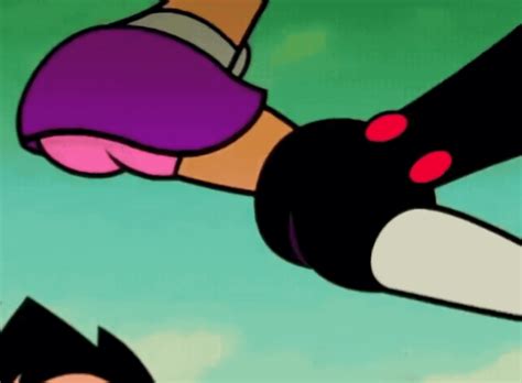 Hot And Gorgeous Raven And Starfire Butt By Billylunn05 On Deviantart