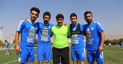 گزارش تمرین استقلال؛ انجام کارهای تاکتیکی و فوتبال درون تیمی، در روز حضور محمد نوازی طرفداری