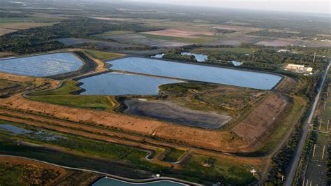 Pollution From Florida Mining Industry A Fear With Hurricane Ian Wfla