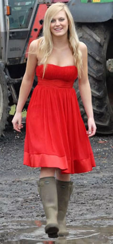 Anna Simpson Official Site For Woman Crush Wednesday Wcw