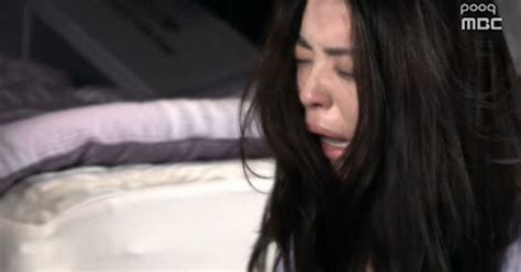 앙큼한 김규리 과거 사고로 한쪽 다리 잃었다 반전