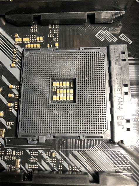 Just Got This Mobo From Amazon New But Did Not Come With A Cpu Socket