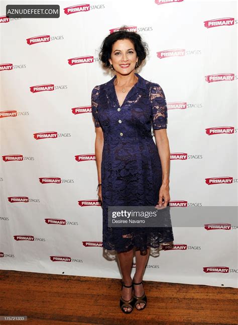 Saundra Santiago Feet Aznudefeet