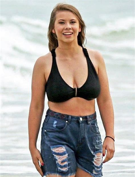 Bindi Irwin Celebswithbigtits