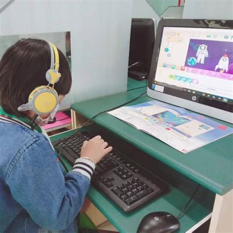 ไทยคิดคอม Scratchjr เป็นโปรแกรมสำหรับเด็กที่เริ่มต้น