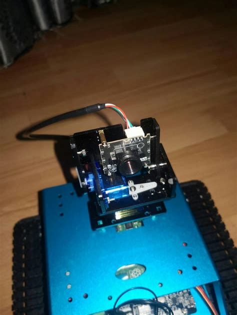 yahboom raspberry pi tank car with 2dof camera ptz python programming