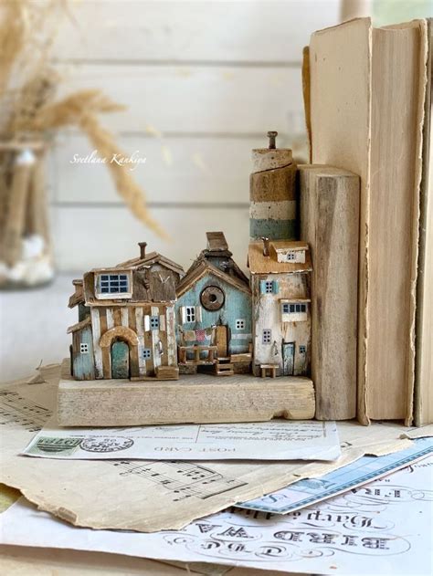 Держатель для книг Морская деревенька домики дрифтвуд заказать на Ярмарке Мастеров Qcaseru
