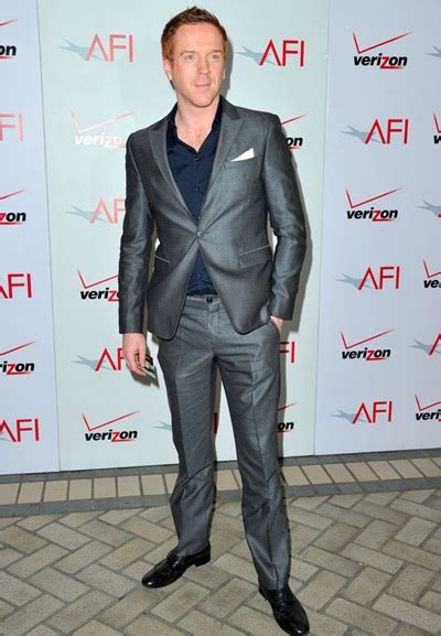 Damian Lewis Body Measurements Height Weight Shoe Size Age Facts