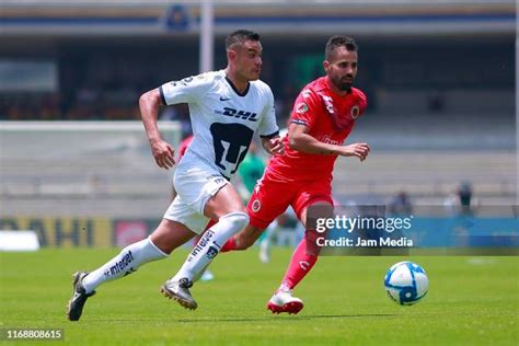 Rodrigo Barrera Photos And Premium High Res Pictures Getty Images