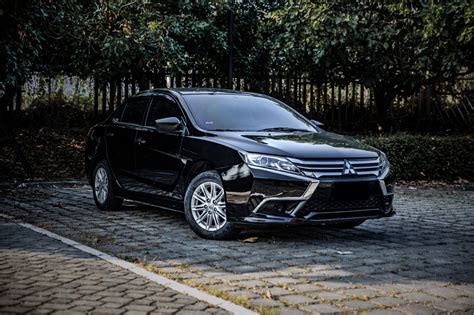 中古車 【滿18歲即可申貸】17年 Grand Lancer 豪華型 循跡 定速mitsubishi 三菱grand Lancer高雄市