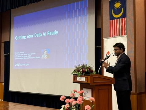 Karthik K On Linkedin Iwork4dell Ai Uds Delldatalakehouse
