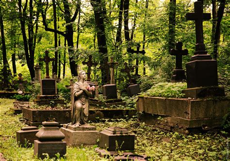 Установка памятников на могиле: что об этом говорит православная ...