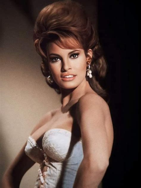 Raquel Welch Makeup Raquel Welch 1960s Raquel Welch Young Old