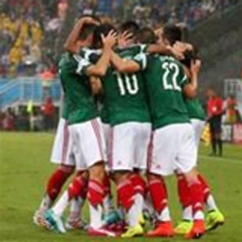 Pelo grupo do Brasil México joga bem tem dois gols anulados mas